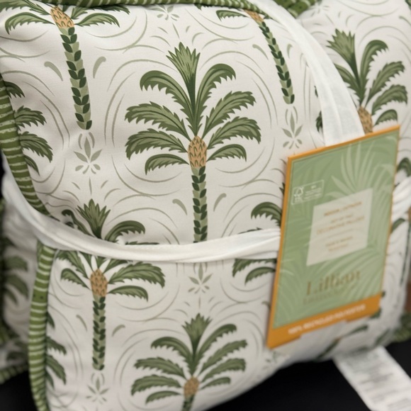 Lilly Pulitzer | Bedding | Lilly Pulitzer Green Palm Tree Pillows Set 2 ...